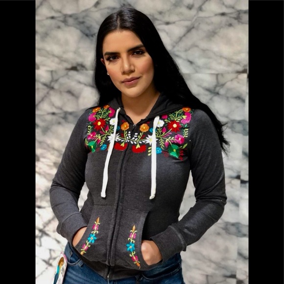 MEXICANA | Sweaters | Size Smlxl Mexican Embroidered Hoodie Sweater ...